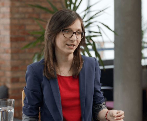 DevsData Tech Talent - Premium IT Recruitment and Software Development Services. Find top IT ...